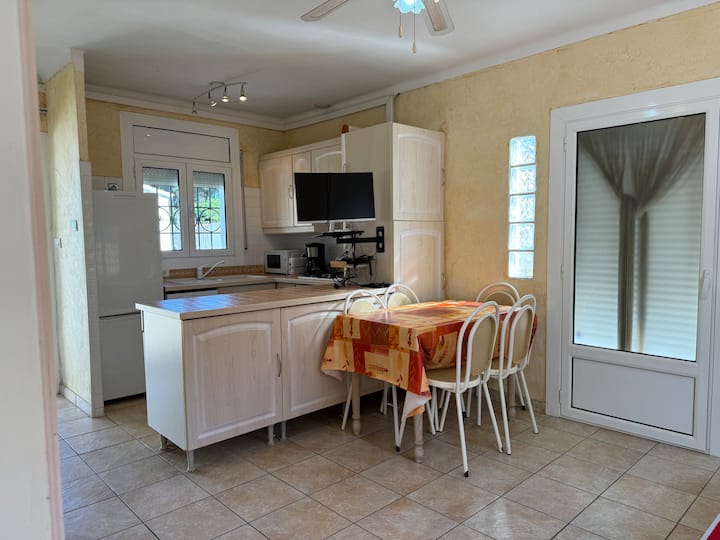 Apartamento 1 Dormitorio Cerca De La Playa - L'Escala