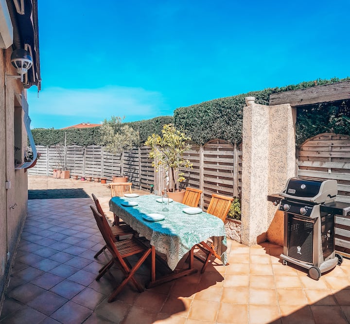 Agréable Maison Avec Grande Terrasse Au Calme - Antibes