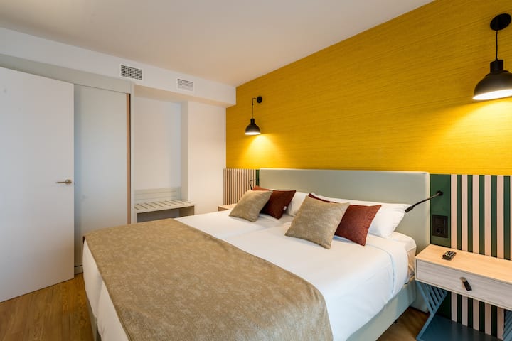 Deluxe 1 Bedroom Twin Apartment Atl16 - Seville, Spain