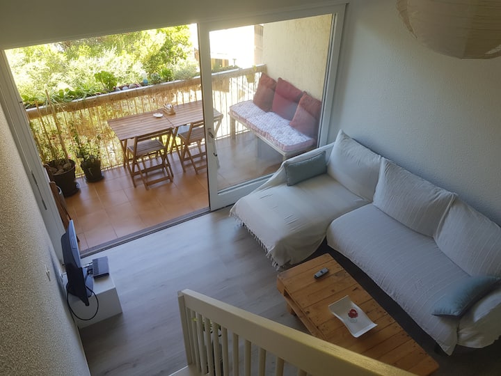 Duplex De 65 M2 Très Calme Avec Un Grand Parking - Calvi