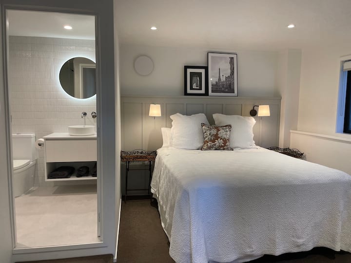 Family Friendly Self Contained  Studio Apartment - Auckland