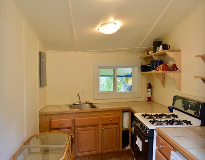 Spacious Bell Tent (B) Woods & Views 1 Or 2 People - Nelson