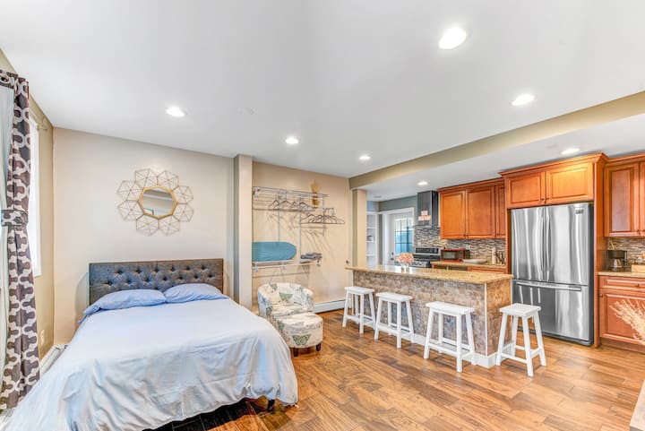Cozy 3-bed 3-bath House Steps To Heart Of Nyc - Inwood - Manhattan
