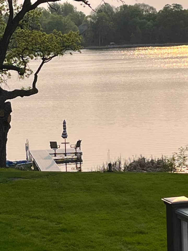 Relaxing, Family Friendly 4 Bedroom Lake Home - Alexandria, MN