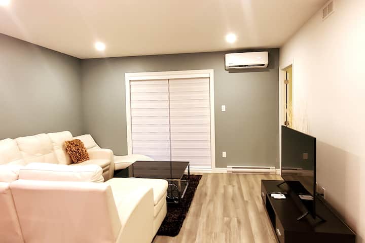 Luxueux Logement Avec Stationnement Sur Place - Québec City