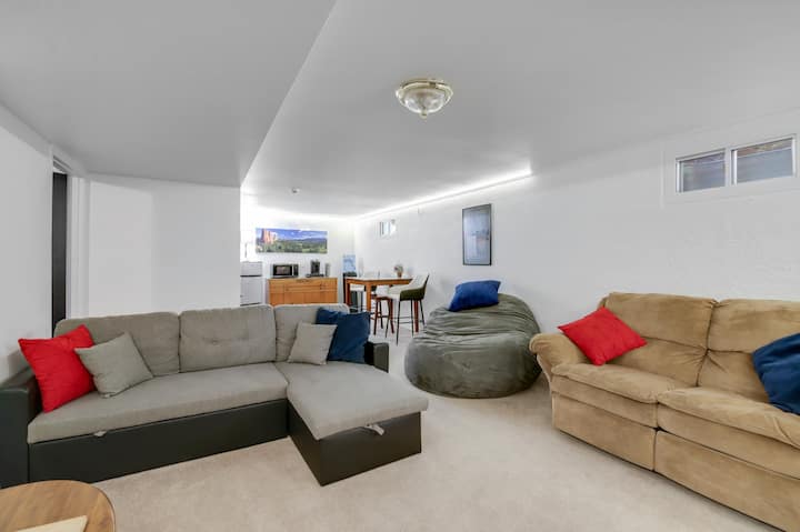 Guest Suite In Colorado Springs - Manitou Springs, CO