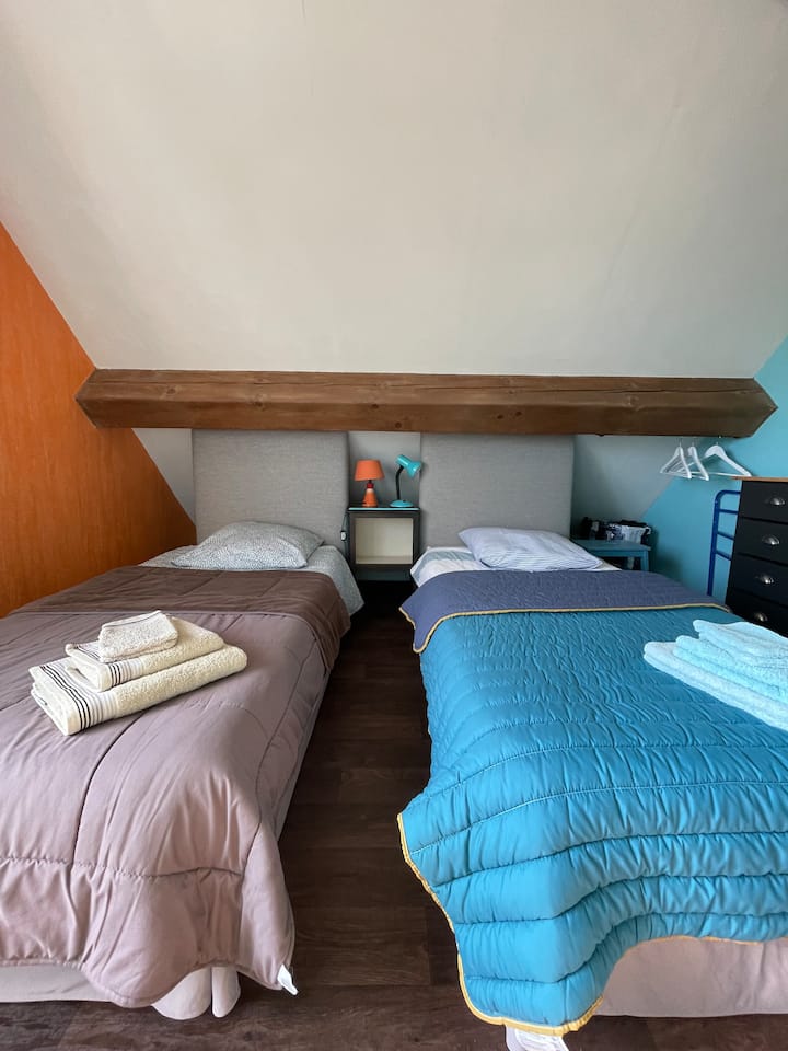 Suite Familiale à 150m De La Mer Et Petit Déjeuner - Gouville-sur-Mer