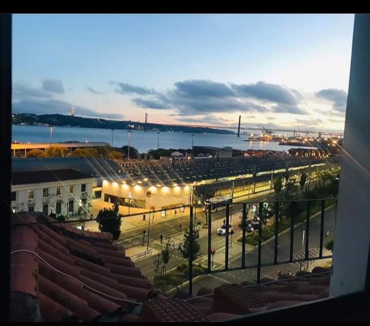 Apartamento Encantador Na Rua Rosa, Cais Do Sodré - São Domingos de Benfica