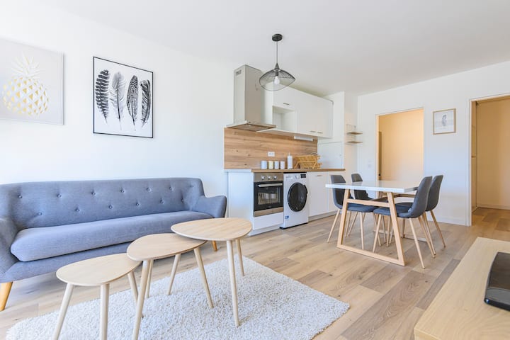 Appartement T4  -Hypercentre / Gare - 70 M² - 3 Ch - Reims