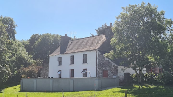 Secluded Rural Farmhouse - Bantry
