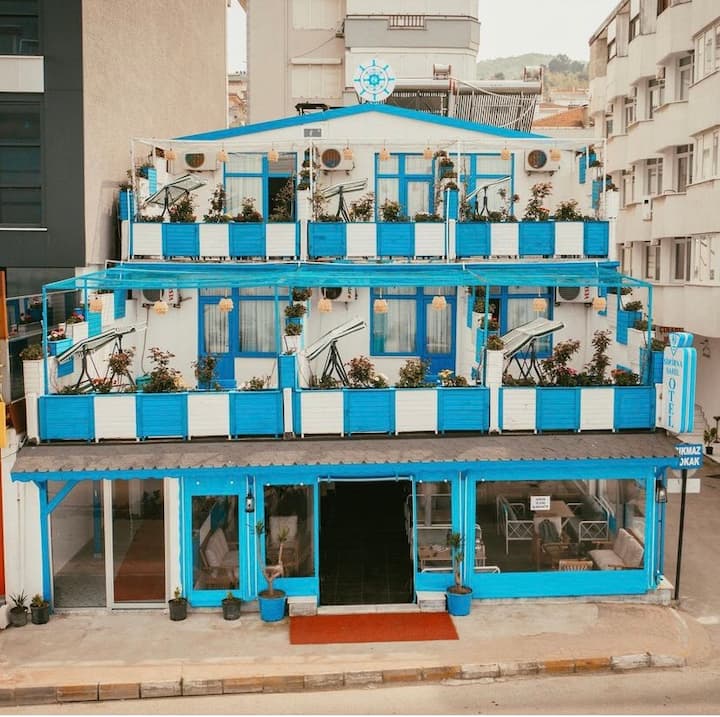 Seaview Boheme Boutique Hotel 

Simirna Sahil Otel - Çınarcık