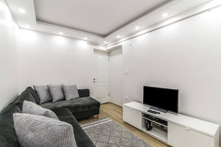 Taksim Ve Nişantaşı Yakınında Konforlu Daire - Maslak