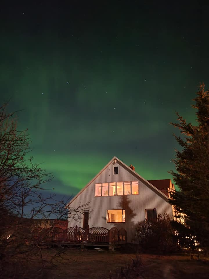 Lovely Apartment With Nice View. - Iceland