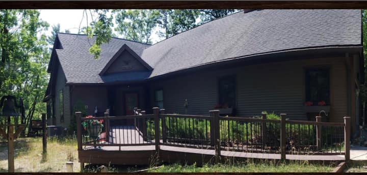 Spacious Home On Crystal River - Glen Arbor, MI