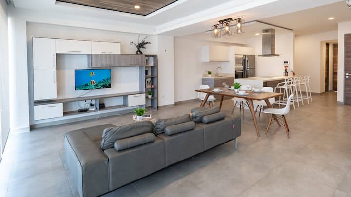 Modern And Spacious Close To The Beach - Playa del Carmen
