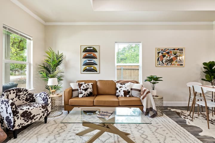 Spacious & Modern Home - 3 Min Drive To Stockyards - Fort Worth, TX