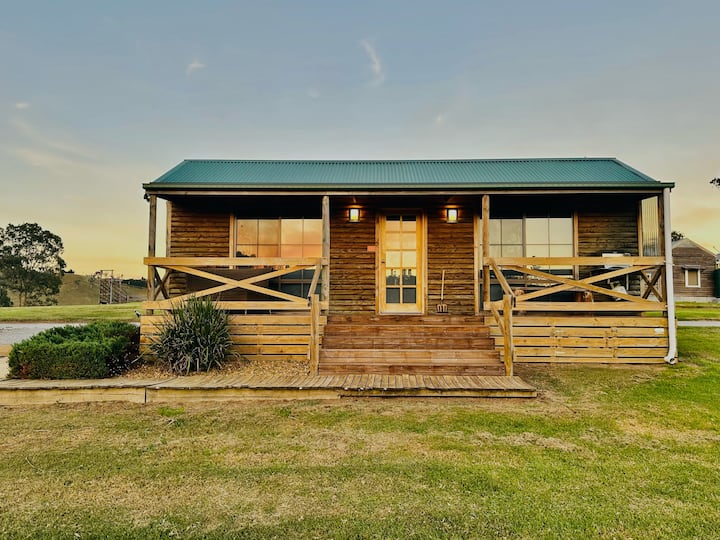 Buchan Riverview "Spurs" Cottage - Snowy River National Park