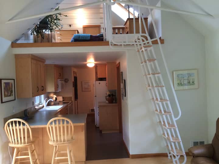 Lovely Guesthouse Three Blocks From Hayward Field - Eugene