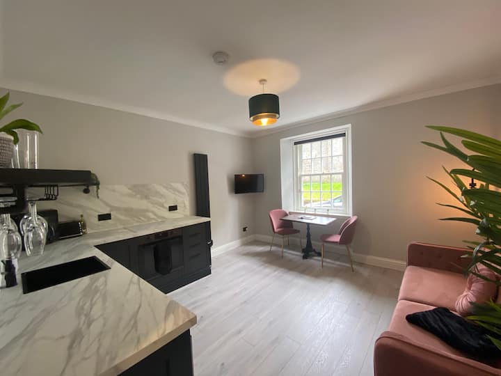 Castle View Ground Floor 1 Bed Apartment - Rothesay