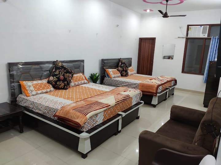 Roop Niwas 10 - Amritsar