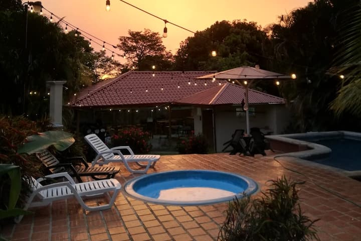 Vacation Home For Family And Friends - Orotina