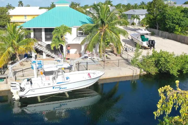 Florida Keys Waterfront Home On Deep Canal - Big Pine Key, FL