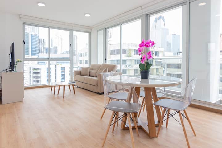 Luxury 1 Bedroom Apt Free Parking & Balcony - Panama