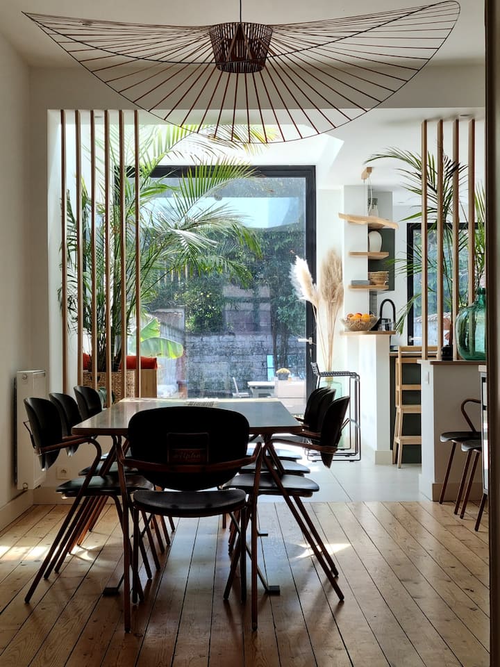 Magnifique Maison D'architecte Avec Jardin ! - Brussels