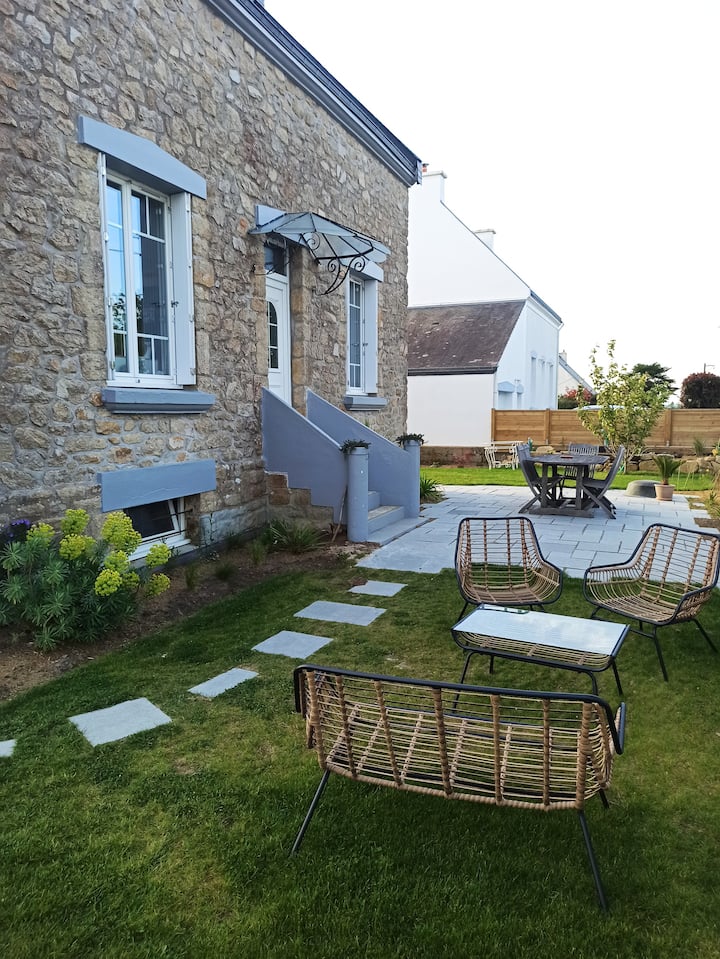 Maison Chaleureuse Et Idéalement Située - Carnac