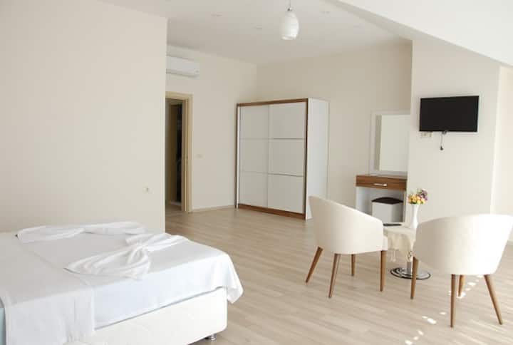 2+1 Dağ Ve Havuz Manzaralı Dubleks Daire - Kemer