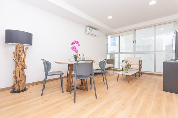 Luxury 2 Bedroom Apt Free Parking & Pool - Panama