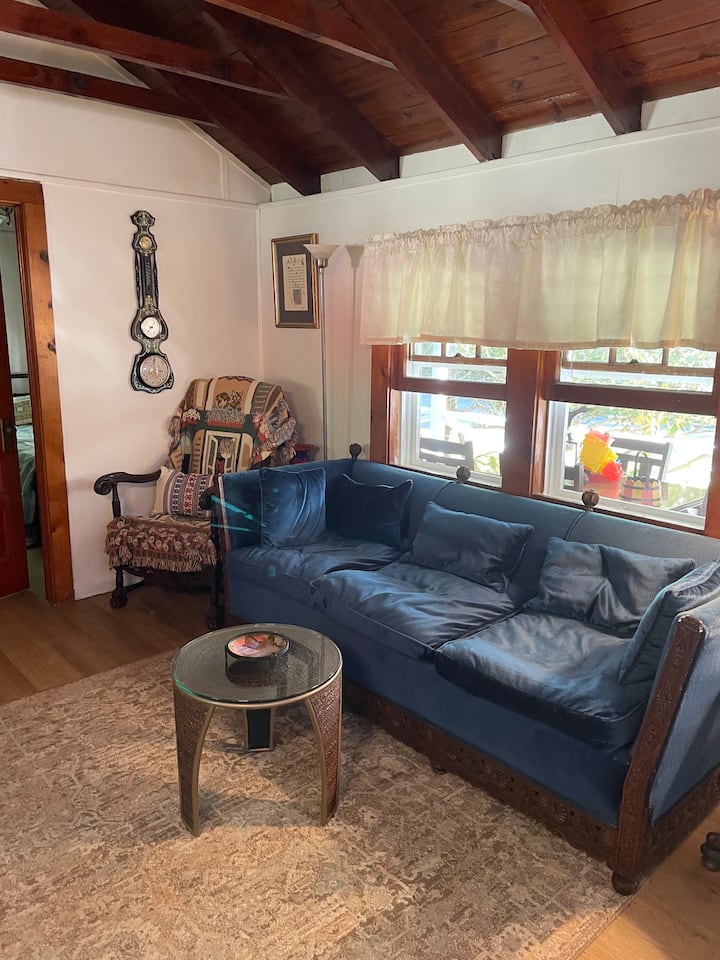 1942 Smallwood (In Bethel, Ny) Cabin Gem! - Bethel, NY