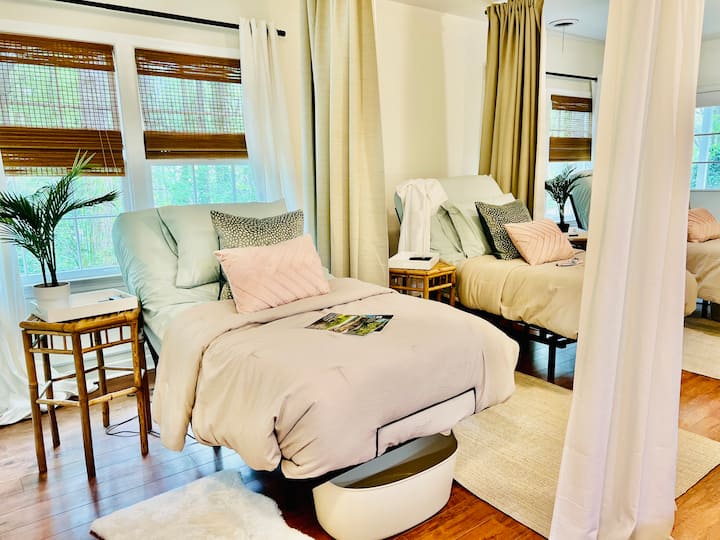 Delightful Sandy Springs Studio Apt With Pool! - Sandy Springs, GA