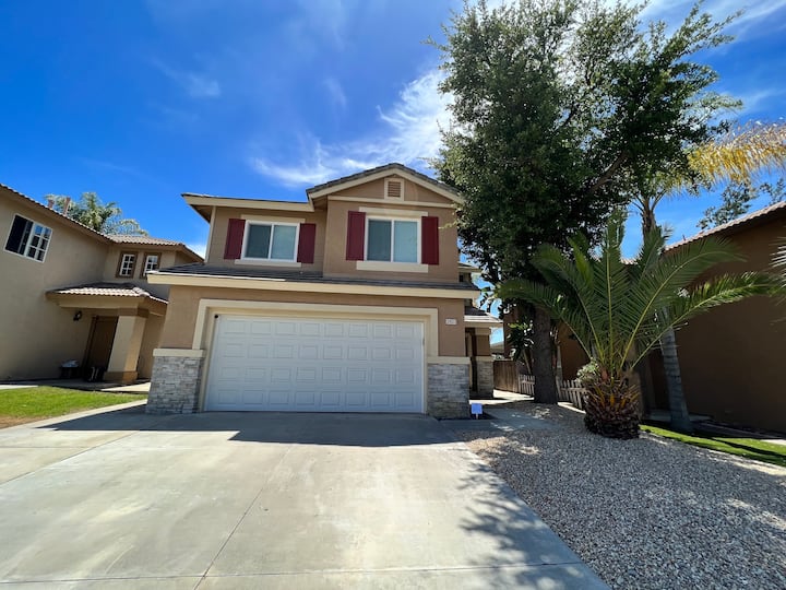 Beautiful Single Family Home In Murrieta/temecula - Temecula, CA