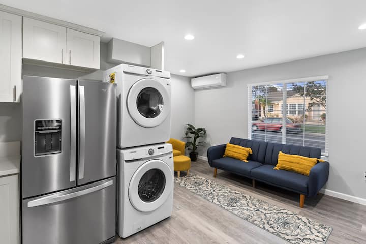 2-bedroom Home W  Washer/dryer & Free Parking - Downey, CA