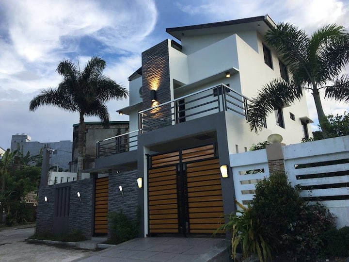 Primavera Guesthouse - Tagaytay
