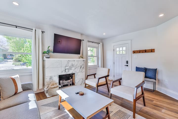 Cozy Cottage Minutes From Downtown Salt Lake City! - Salt Lake City, UT