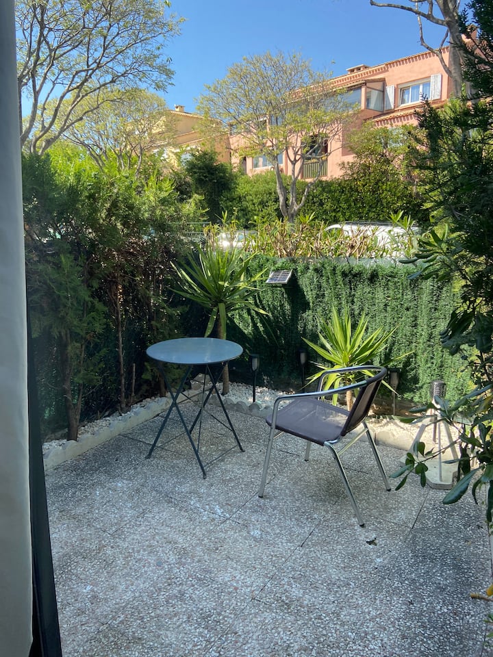 Studio Sur Le Port Avec Piscine - Sausset-les-Pins
