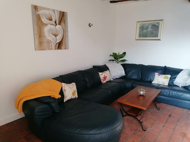 Centre Beloeil : Agréable Petite Maison De Village - Saint-Ghislain