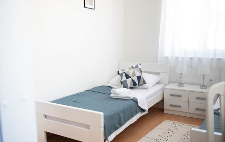 Standard Quadruple Room/double + Twin - ブラチ島