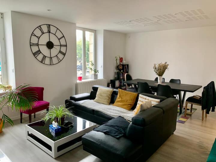 Appartement Lumineux En Centre Ville - Fougères