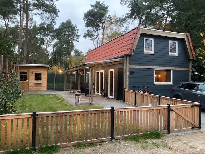 Nieuwe Recreatiewoning Op Prachtige Camping - Nunspeet