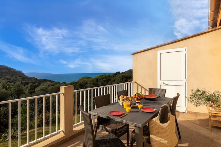 Hélios3 4/6pers Vue Mer - Cargèse