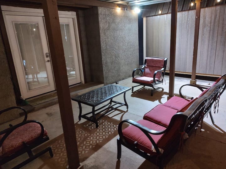 Serenity On The Creek 2 Bedroom 1.5 Bath Oasis! - Pendleton, SC