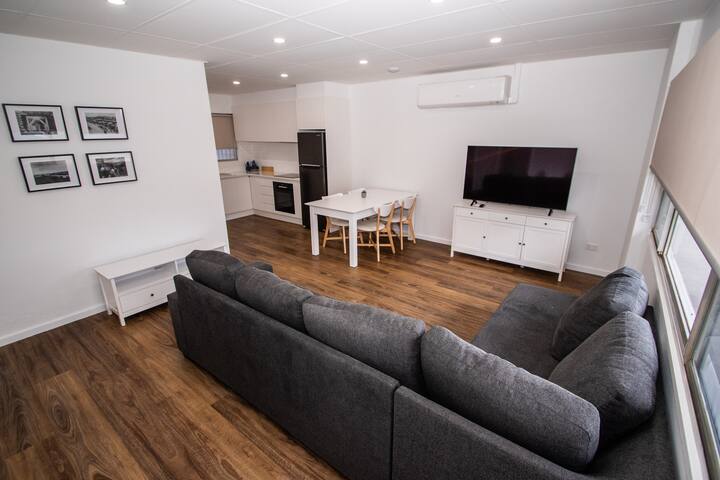 Willow Court - Broken Hill
