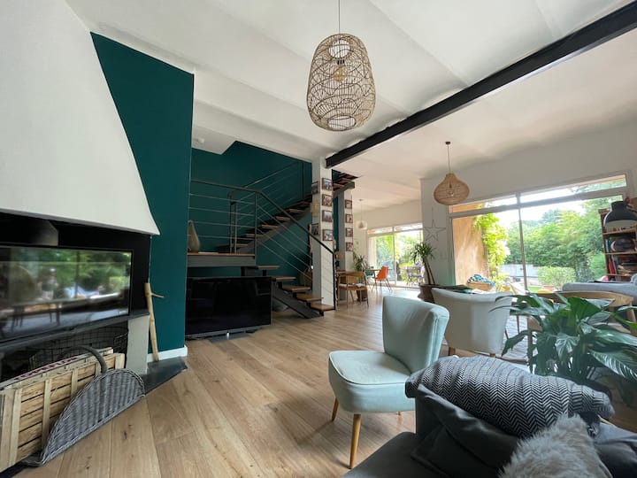 Grande Maison Ensoleillée Avec Jardin Et Piscine - Marseille