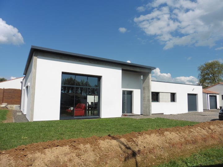Coex, Maison Proche Tous Commerces - Apremont