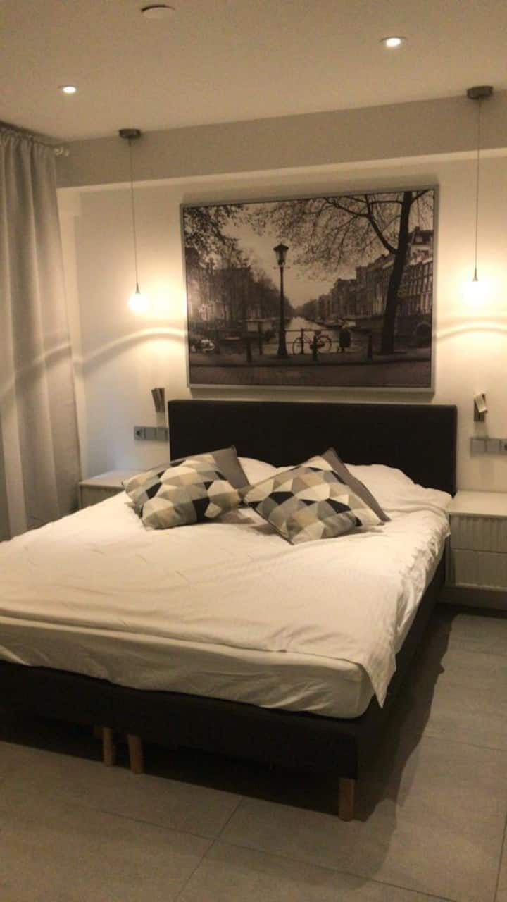 High Class Room Pijp- Approved For Airbnb - Amsterdam
