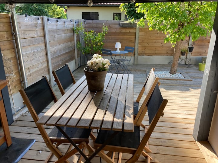 Agréable Maison De Ville Avec Jardin - Le Teich