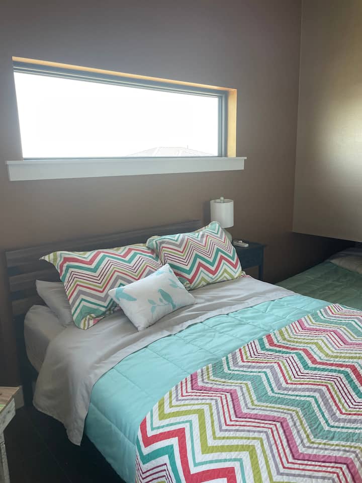 Steps From Gulf. Elevator Entry To Scenic Suite. - Pensacola Beach, FL
